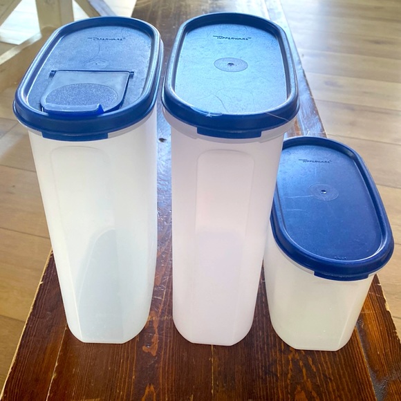 Tupperware | Kitchen | Tupperware Blue Tops Modular Mates Oval ...